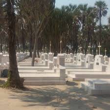 Le cimetière de Mpanda doit être désinfecté car il y a risque que les ...